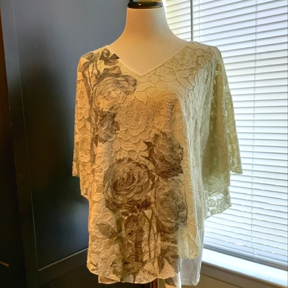 Tops | Ivory And Greysmokey Blue Floral Lace Overlay Caplet Size Xl ...
